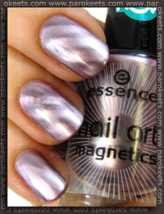 Essence magnetic nail polish Magic Wand